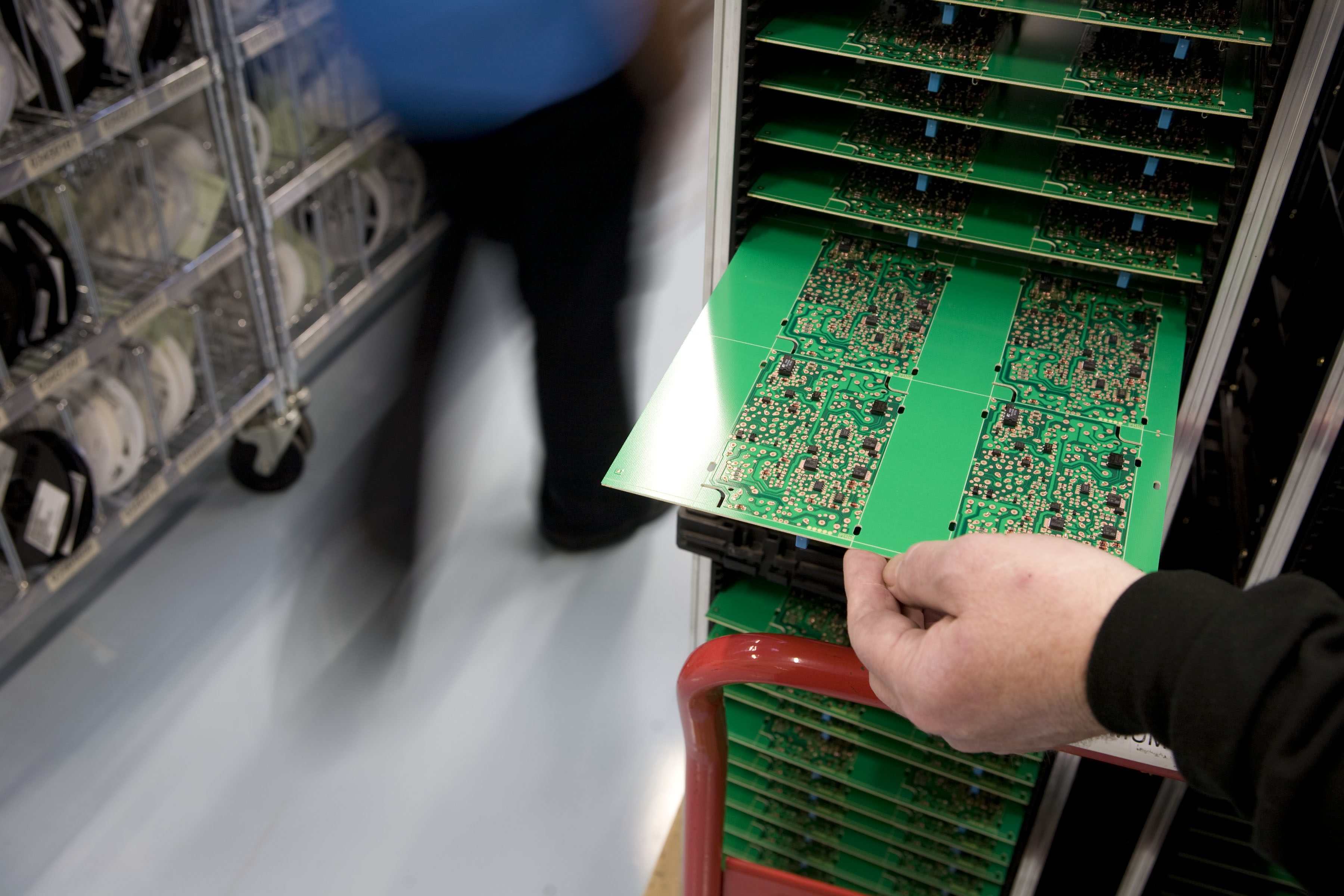 Why having anti-static flooring is important