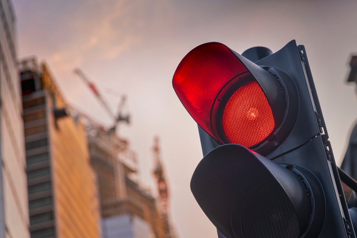 Red light for construction sector – what changes?